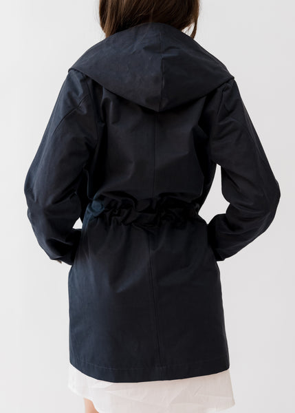 Simon Raincoat – KATIE FARNAN